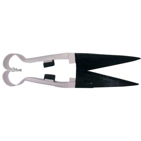 29cm Right Hand Sheep Shear by Ideal at Fleet Farm